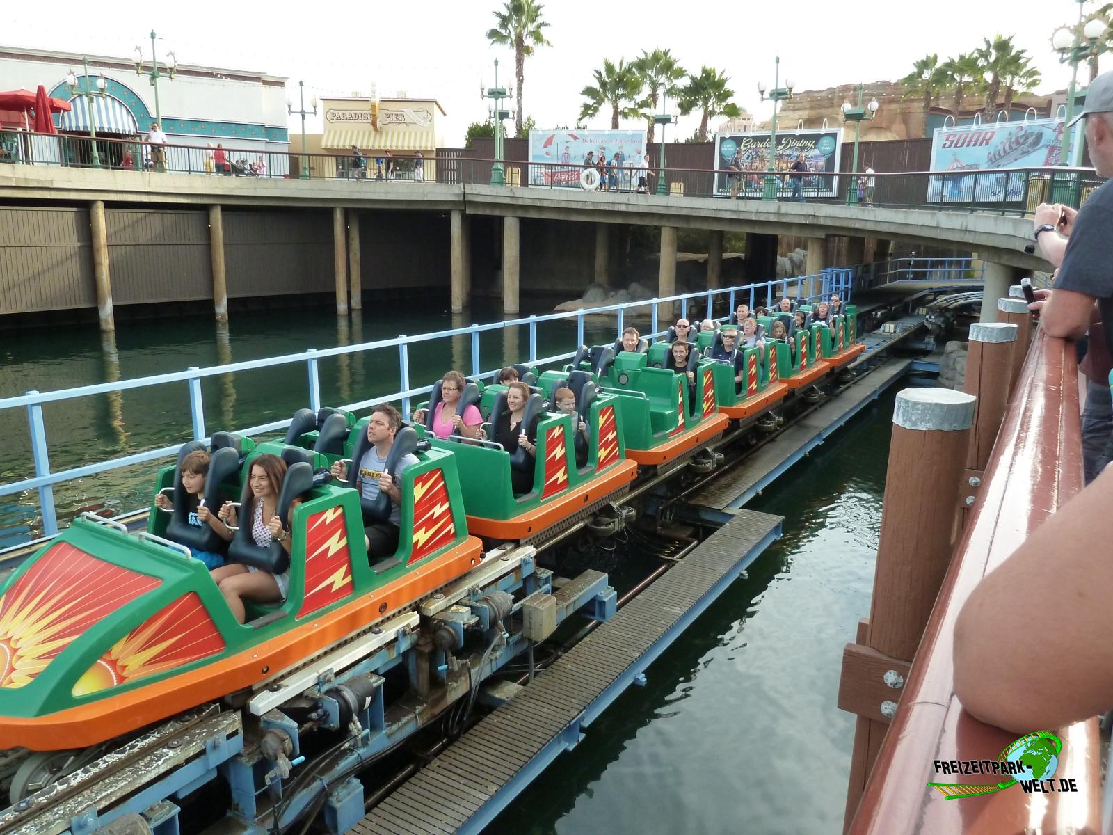 California Screamin' - Disney California Adventure | Freizeitpark-Welt.de
