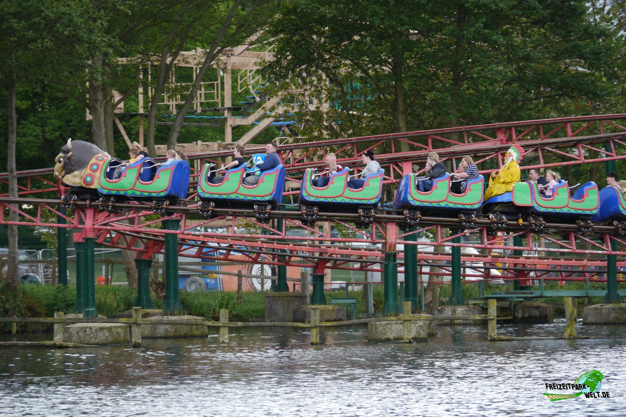 Buffalo Mountain Coaster - Drayton Manor | Freizeitpark-Welt.de