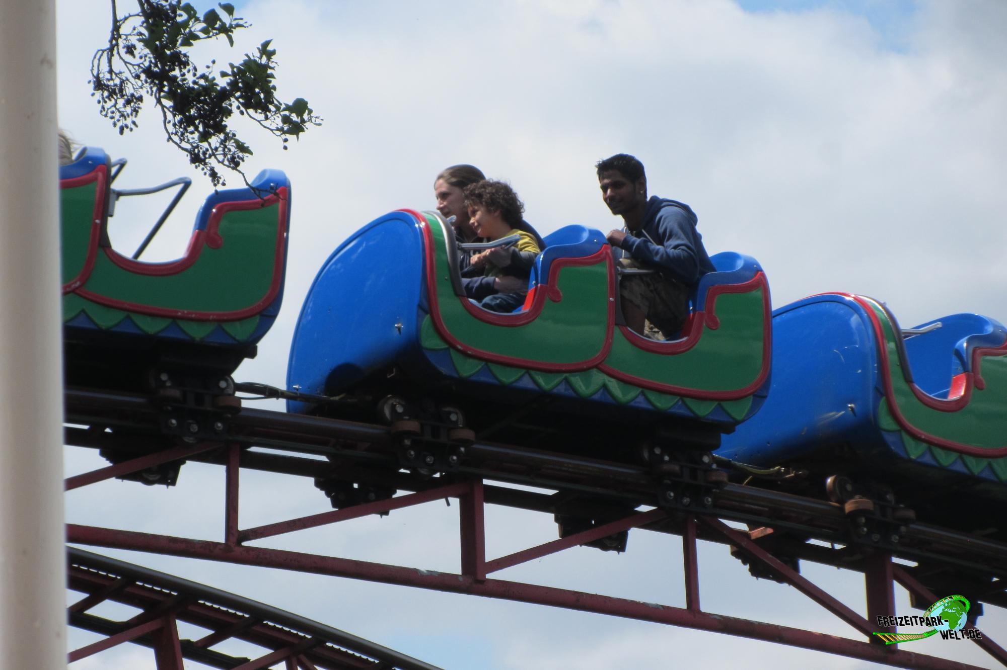 Buffalo Mountain Coaster - Drayton Manor | Freizeitpark-Welt.de