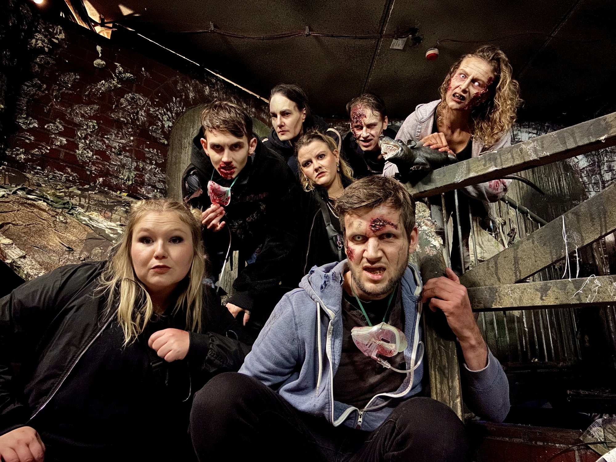 Schaurig-schöne Momente im geisterhaften Heide Park Resort erleben ...